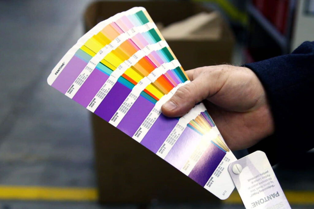 Los colores Pantone: qué son y cómo utilizarlos en imprenta